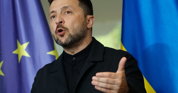 Chiến sự Nga - Ukraine ngày 12/9: Nga tấn công "như vũ bão", Tổng thống Zelensky tuyên bố "nóng"