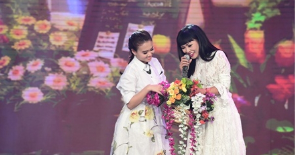 Ph??ng Thanh tr? trung trong ? m nh?c t n vinh c c lo i hoa