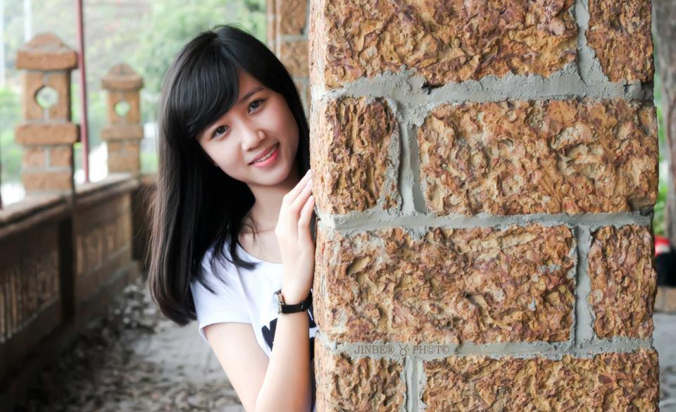 Nhan sắc của nữ sinh mặt mộc chao đảo dân mạng