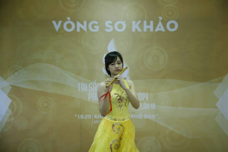 Nhan sắc của nữ sinh mặt mộc chao đảo dân mạng