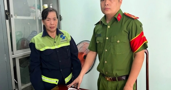 Tin tức thời sự hôm nay (8/5): Nữ công nhân nhặt 52 viên đạn, giao nộp ...