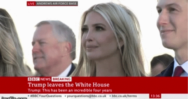 Phản ứng của Ivanka Trump khi nghe cha phát biểu cuối nhiệm kỳ