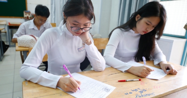 Đáp án, đề thi môn Tiếng Anh mã đề 1119 tốt nghiệp THPT 2025: Cập nhật ...